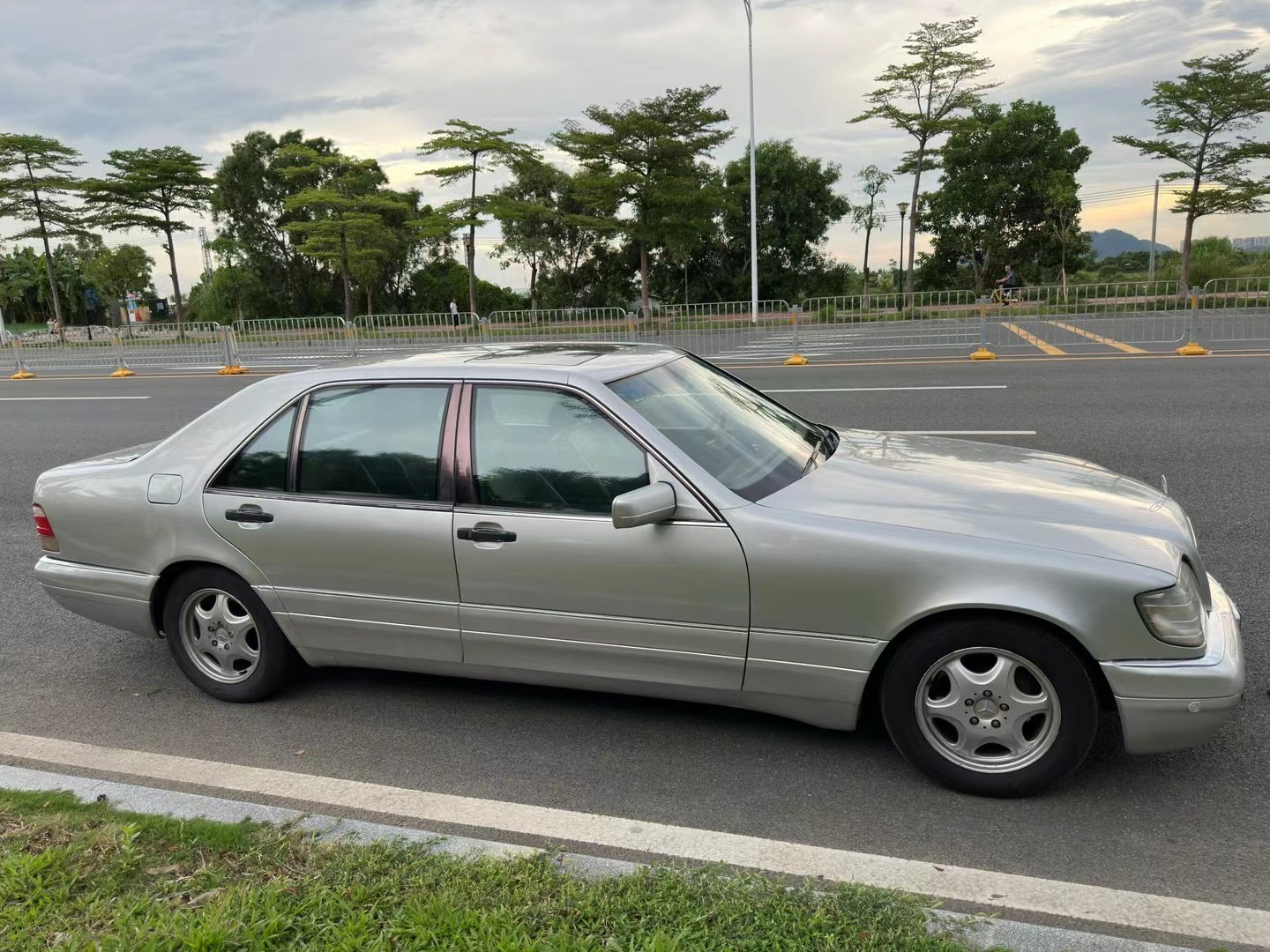 Impression: Why a totaled S 420? - THE MB140 SCHOOL