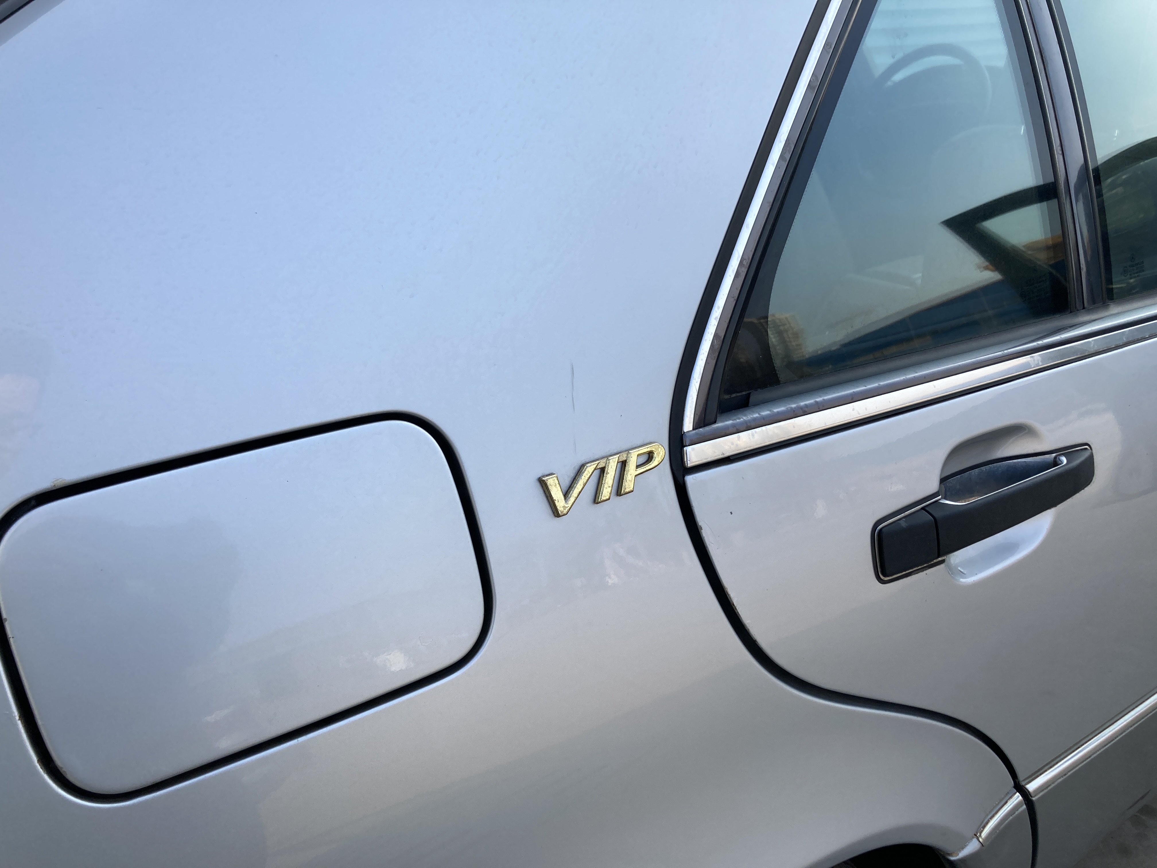 Restoration: Prelude of Nonna's paint job - THE MB140 SCHOOL